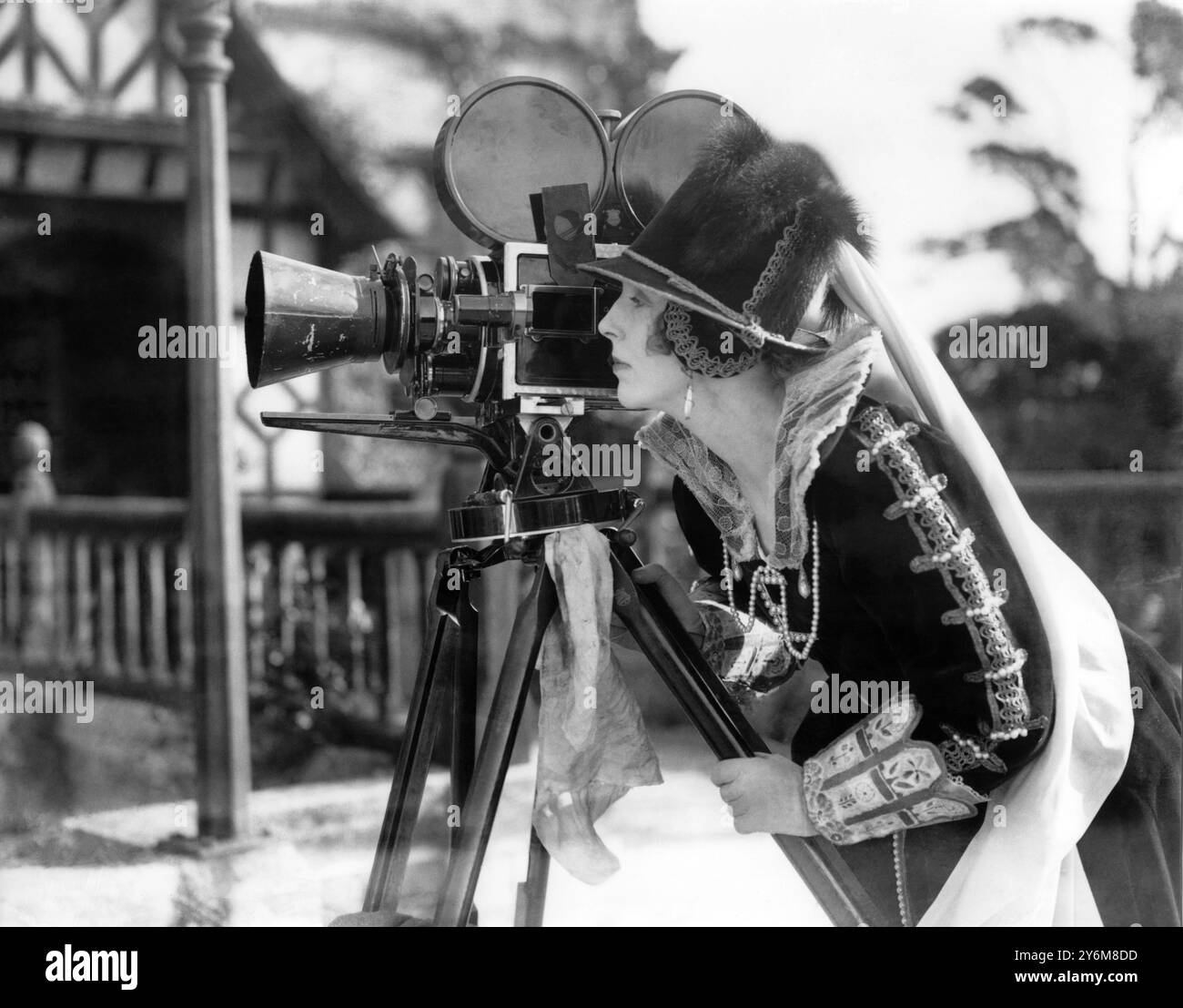 Lady Diana Manners (later Lady Diana Cooper) plays Queen Elizabeth in ...