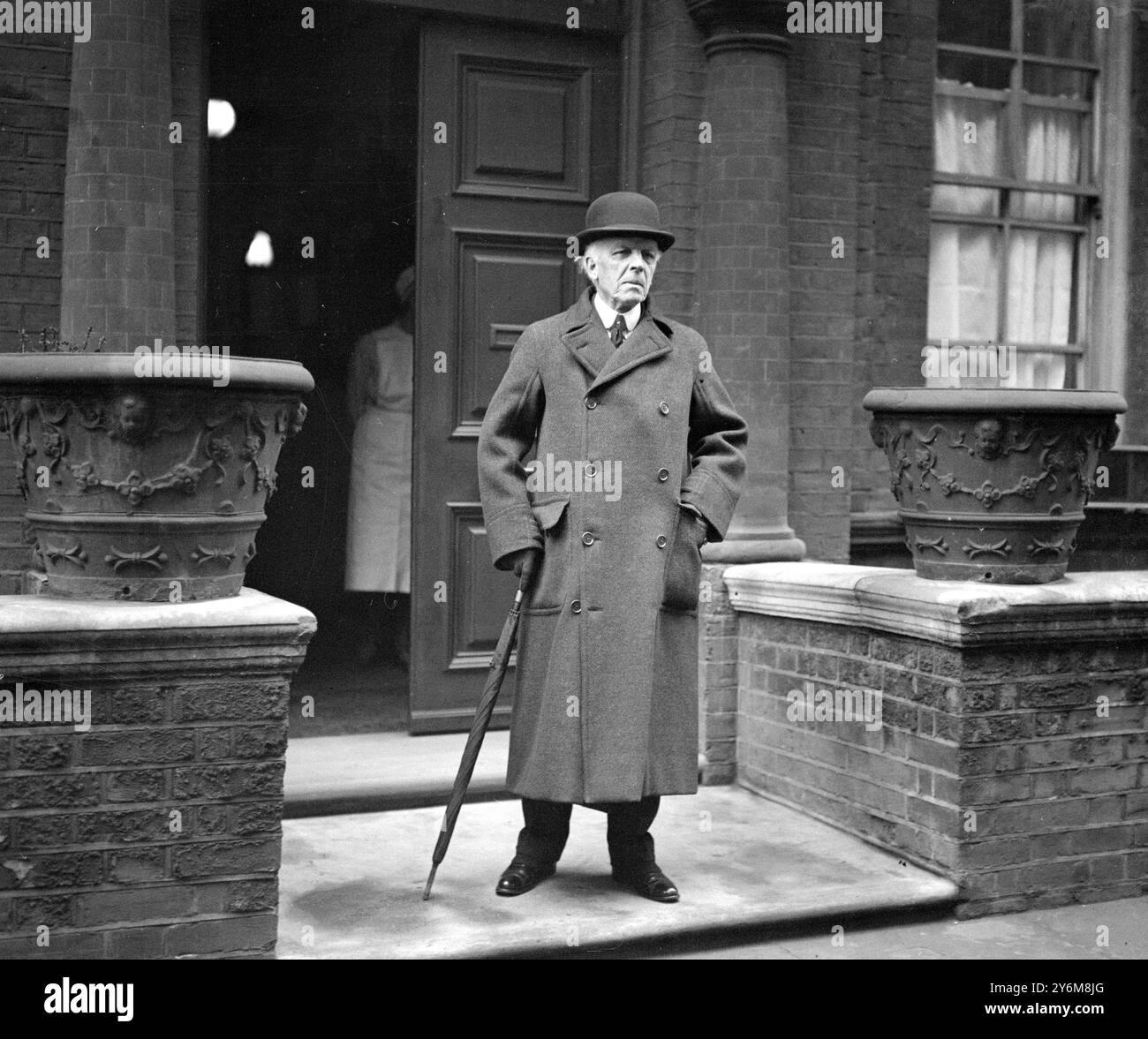 Lord Darling photographed on the occasion of his returning to the bench ...