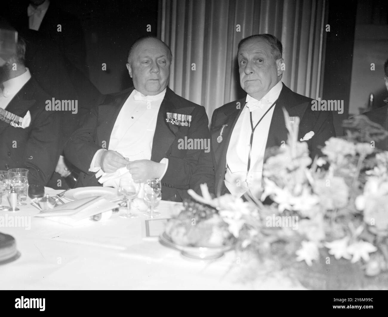 Lucifer G.S. Dinner at Mansion House. Lord Portal and Mr H. Leslie Hendricks. 1939 Stock Photo ...