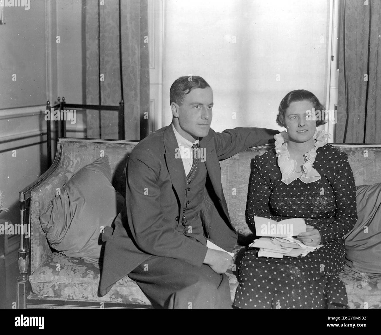Miss Dorothy Chamberlain with her parents, Mr and Mrs Neville ...