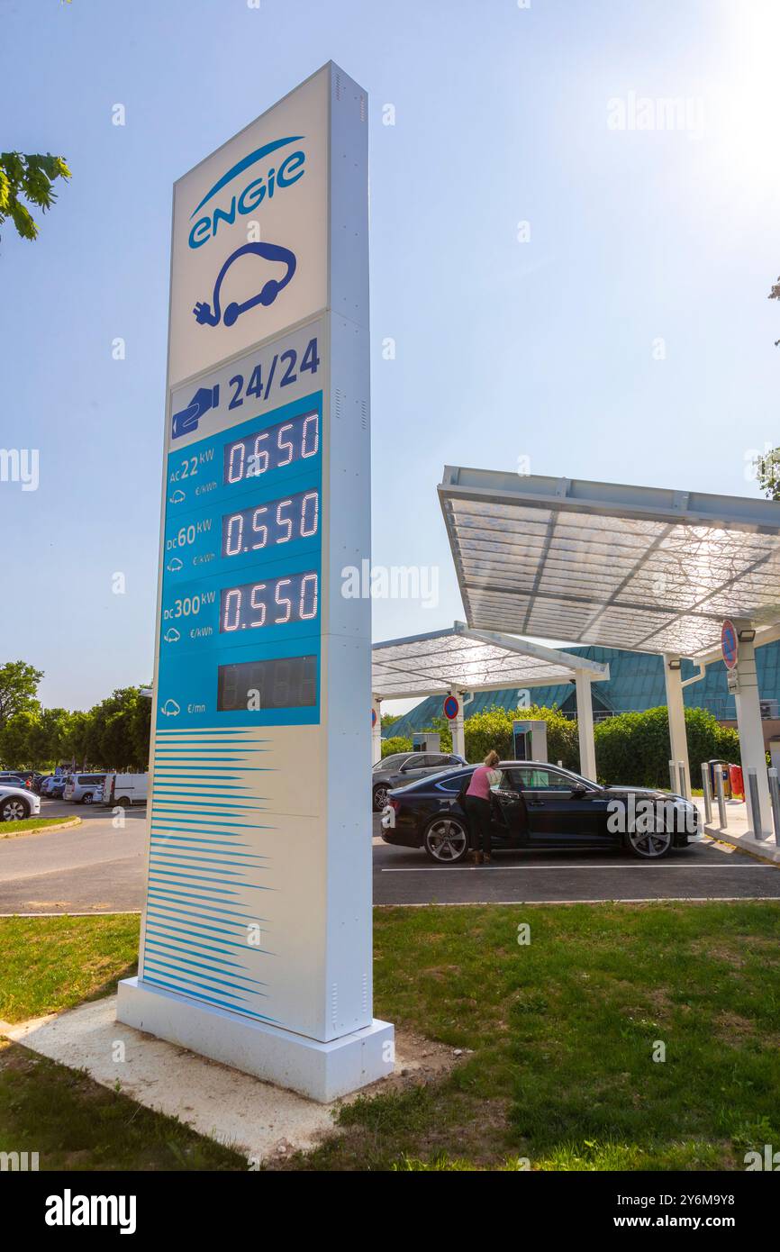 France, Engie motorway service station for electric car charging Stock ...