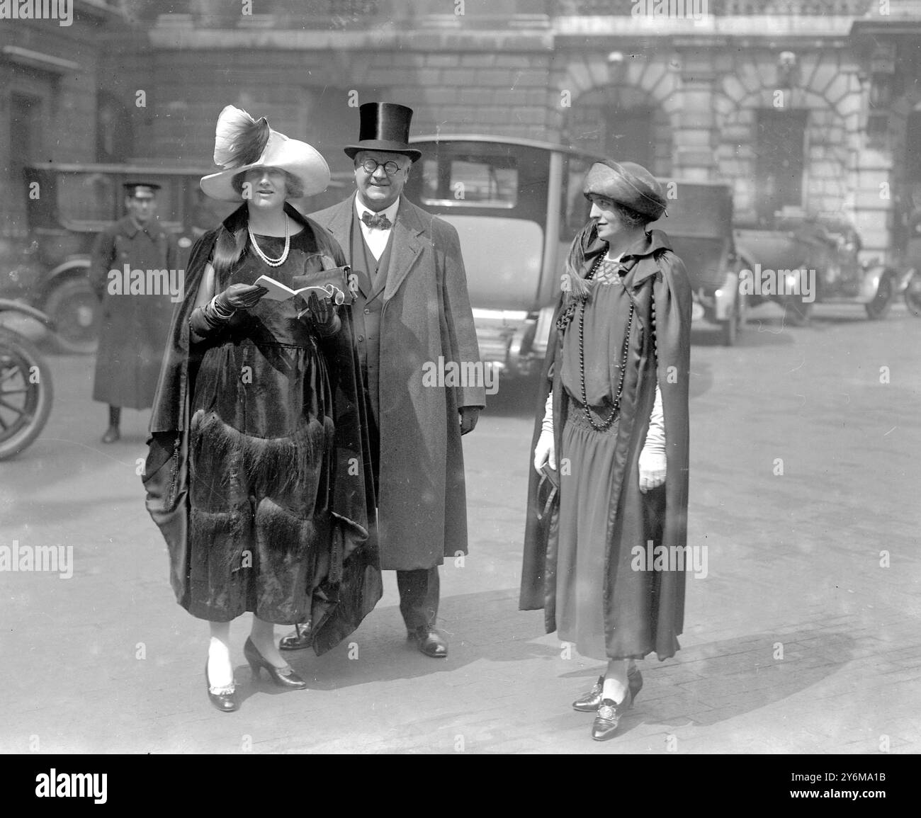 Society at 'Private view day' at the Academy. Mrs Rodney Prizer and Mr ...