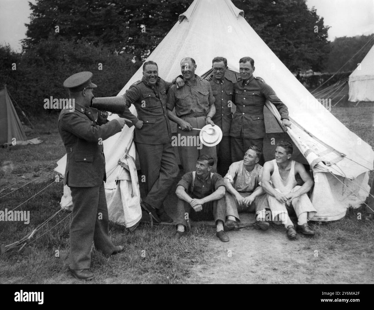Home Front 1939 West Kent Terriers at S.Coast camp Stock Photo - Alamy