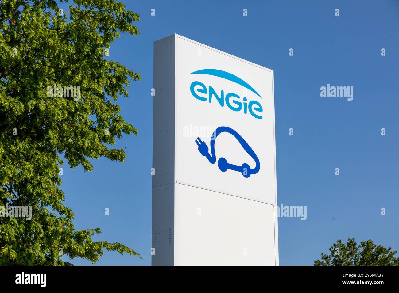 France, Engie motorway service station for electric car charging Stock ...