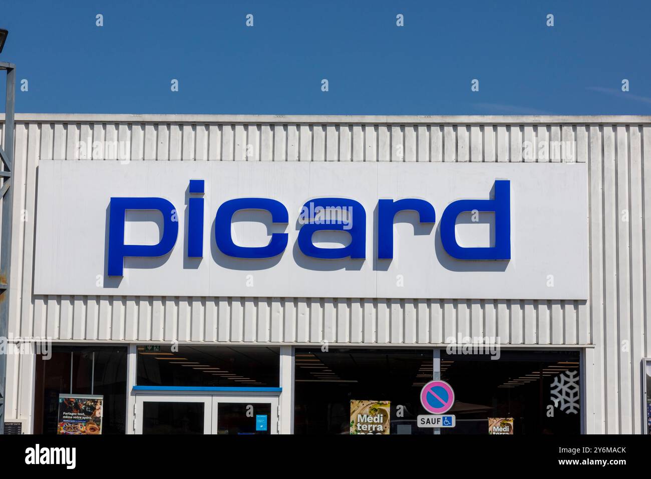 Logo picard hi-res stock photography and images - Alamy