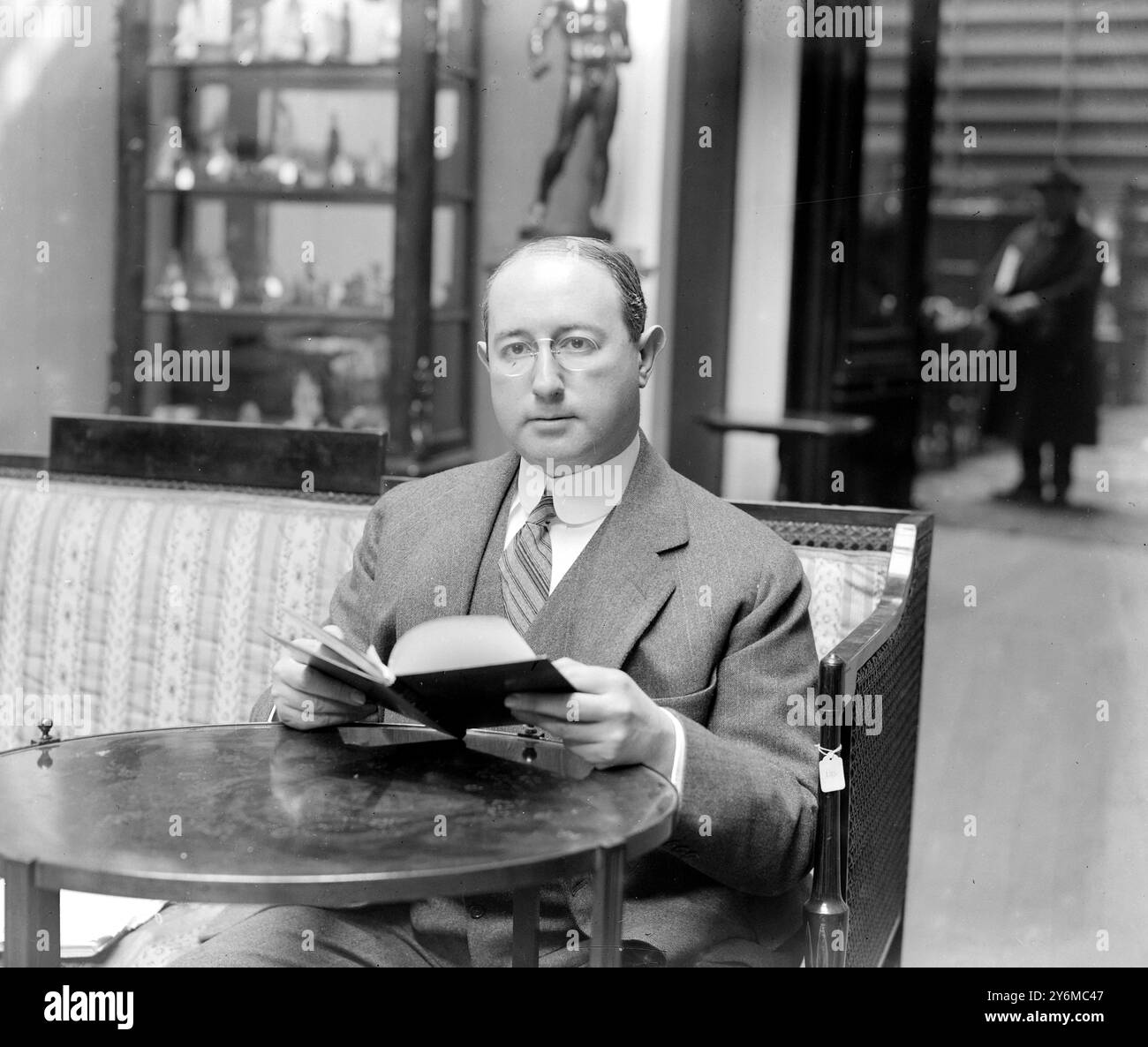 Knowm hi-res stock photography and images - Alamy