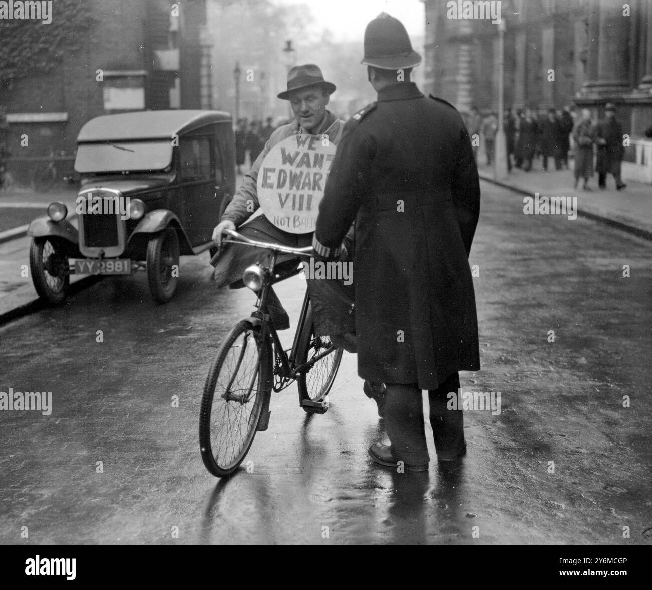 The Abdication of King Edward VIII. Scene in Downing Street. December ...