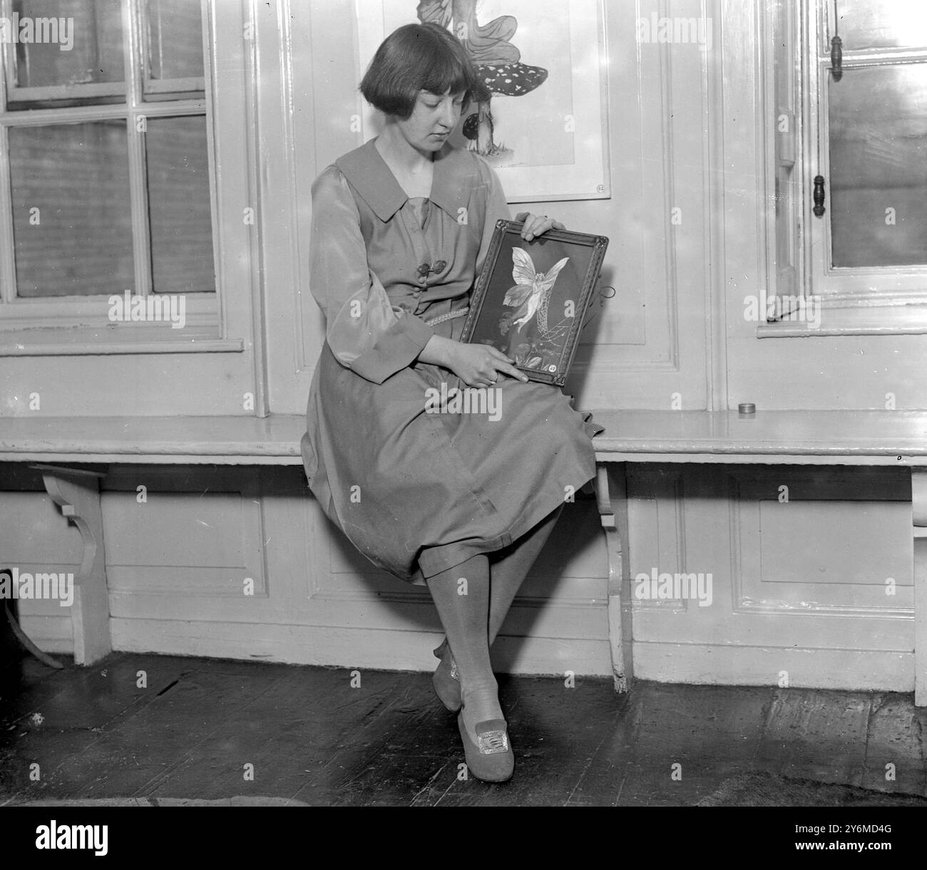 Miss Daphne Allen, clever young painter. 4 November 1924 Stock Photo ...