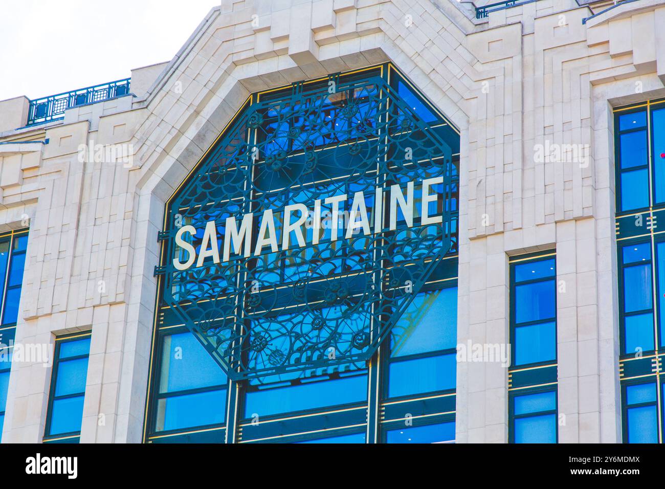 France, Paris,facade of the Samaritaine, rue de Rivoli, 1st ...