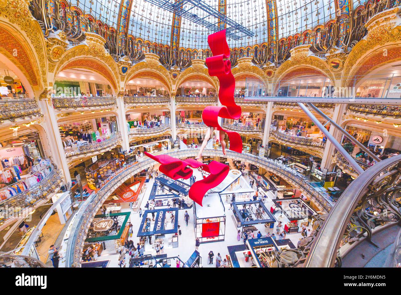 Woman french perfume shopping hi-res stock photography and images - Alamy