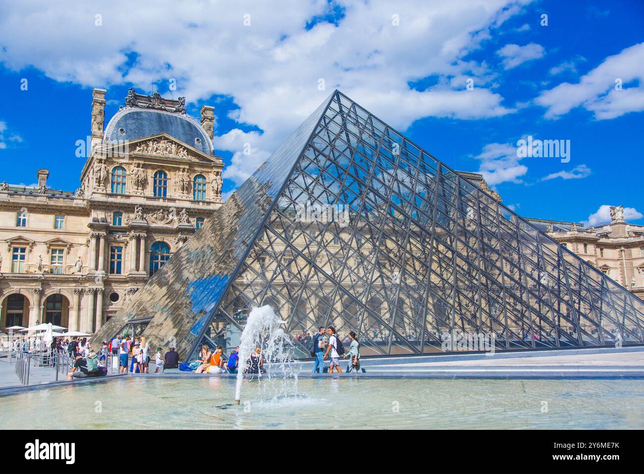 France, Paris, 1st district. Louvre Museum. Pyramid. Richelieu Pavilion ...