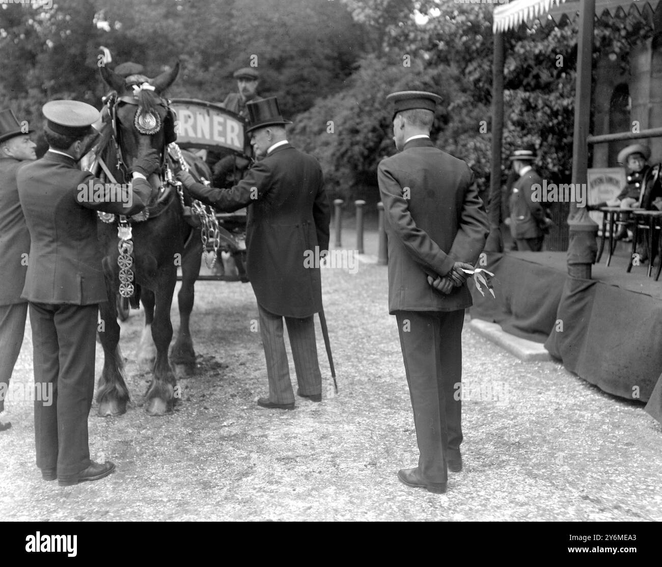 Lord cheylesmore hi-res stock photography and images - Alamy
