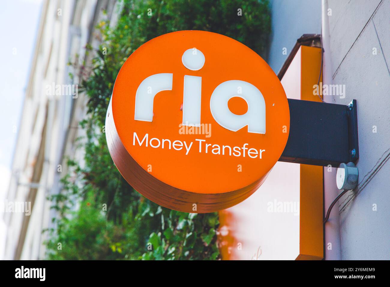 France, Paris, Ria Money Transfer Stock Photo - Alamy