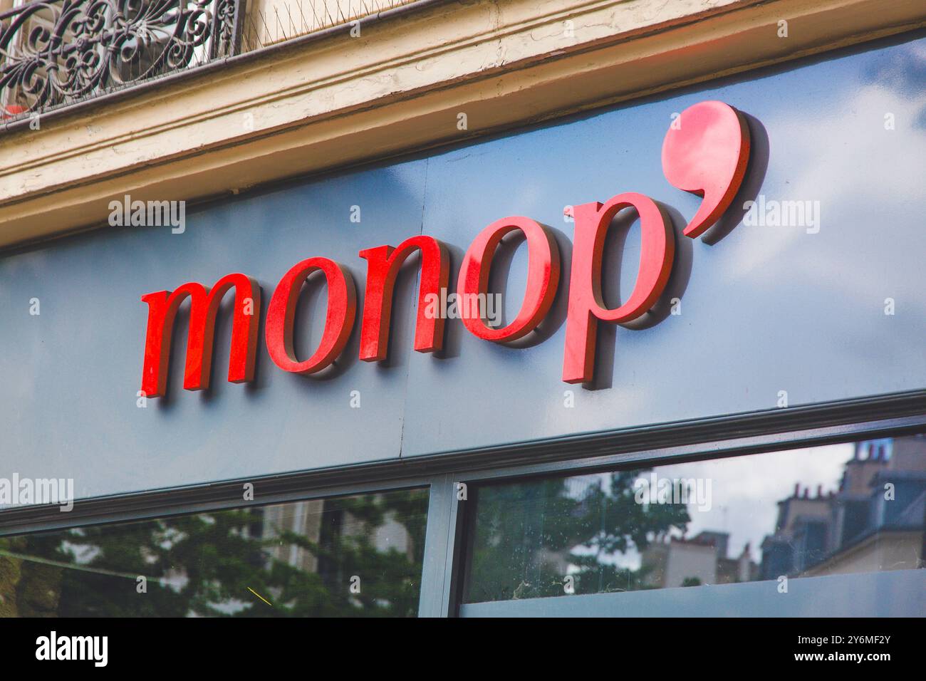 Monoprix france hi-res stock photography and images - Alamy