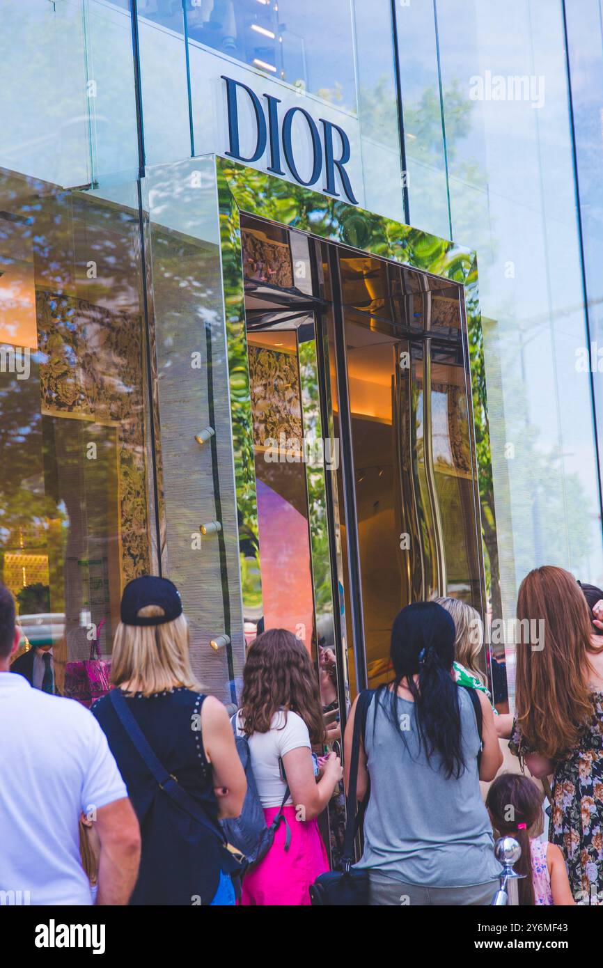 Dior france brand in hi-res stock photography and images - Alamy