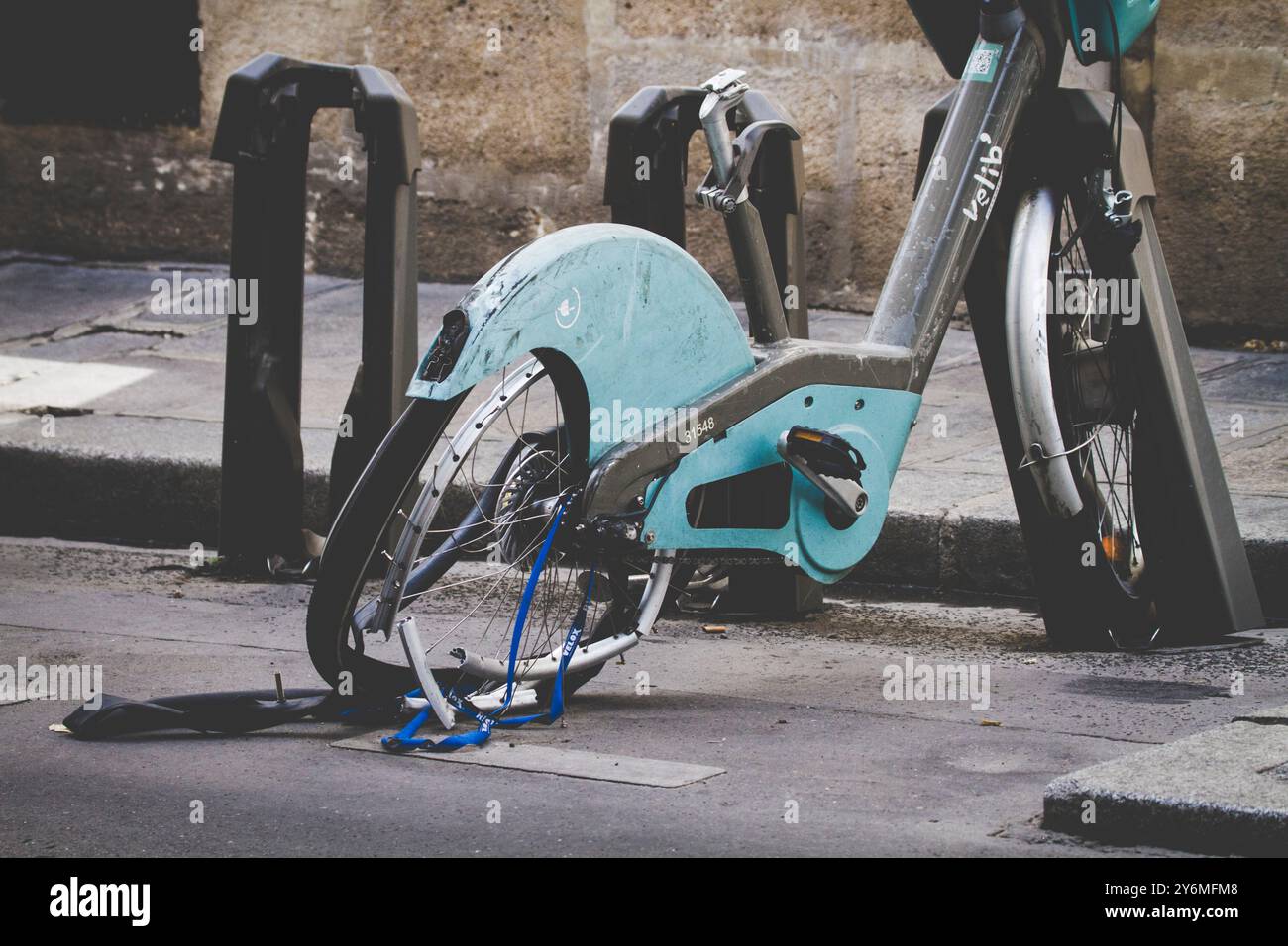 France, Paris, Velib completely destroyed Stock Photo - Alamy