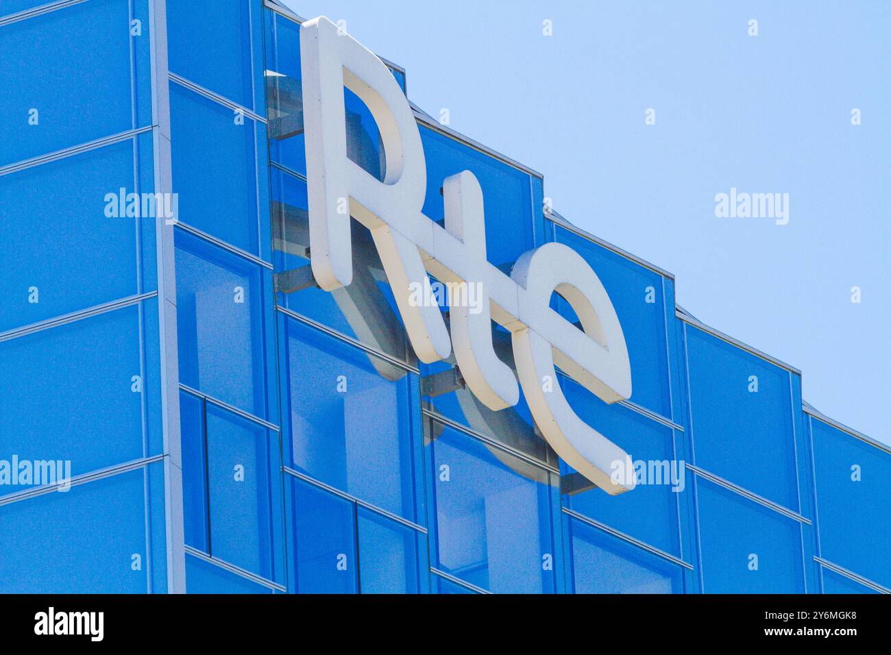 Electricite de france logo hi-res stock photography and images - Alamy