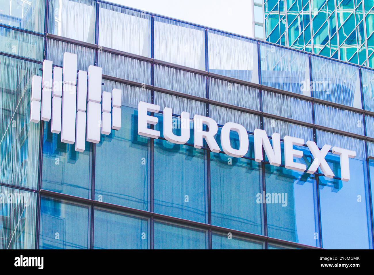 Euronext logo hi-res stock photography and images - Alamy