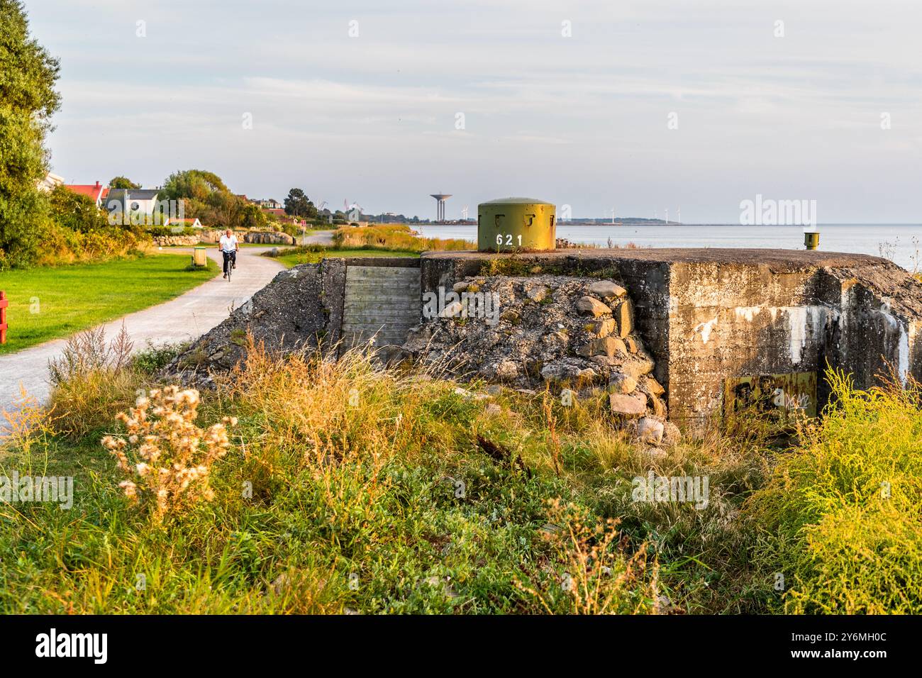 Bunker on the coastal path between Landskrona and Borstahusen ...