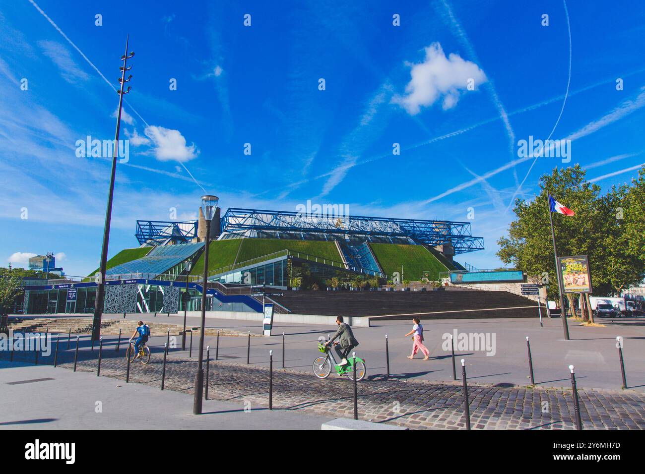 Accor arena parís hi-res stock photography and images - Alamy