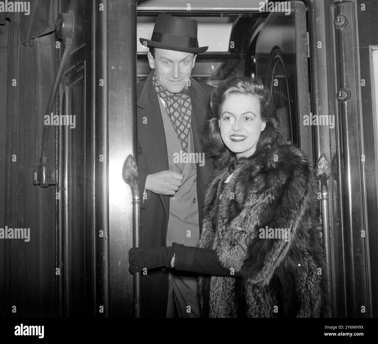 Wedding of Mr. Peter Quennell, poet and writer and Miss Joyce Glur, at ...