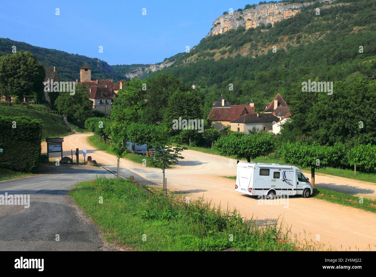 Motor transport department hi-res stock photography and images - Alamy