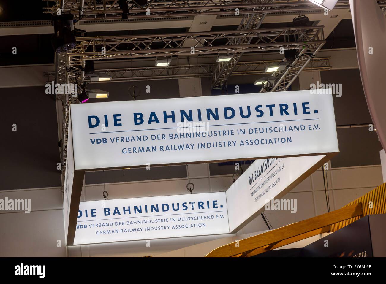 Vdb technology logo hi-res stock photography and images - Alamy