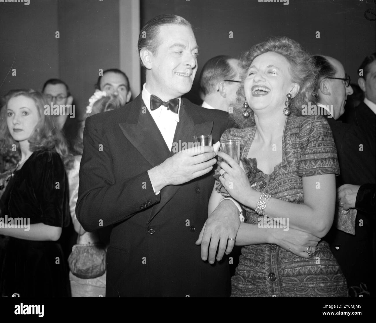 Gingold hi-res stock photography and images - Alamy