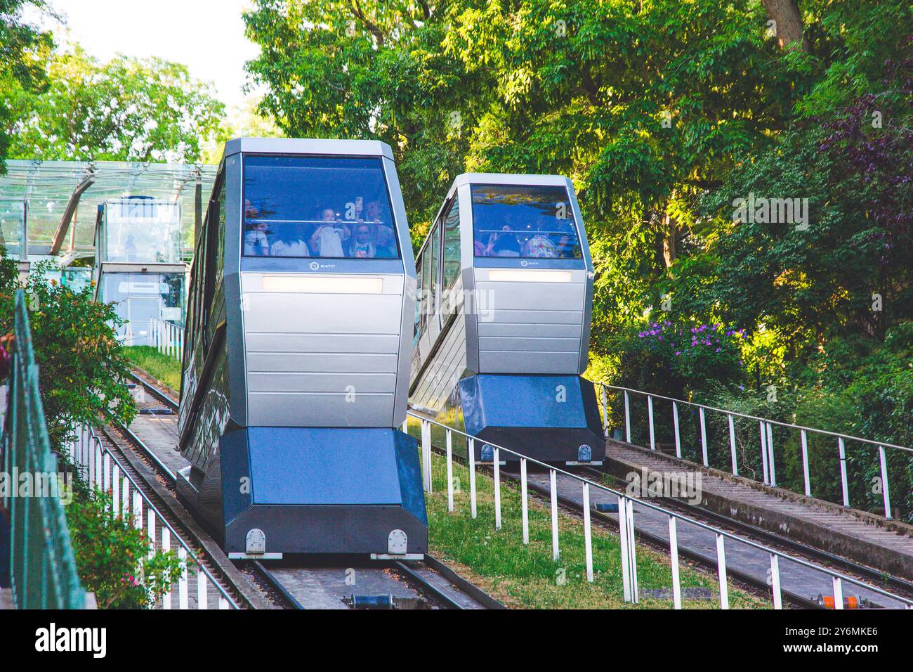 Funicular paris montmartre hi-res stock photography and images - Alamy
