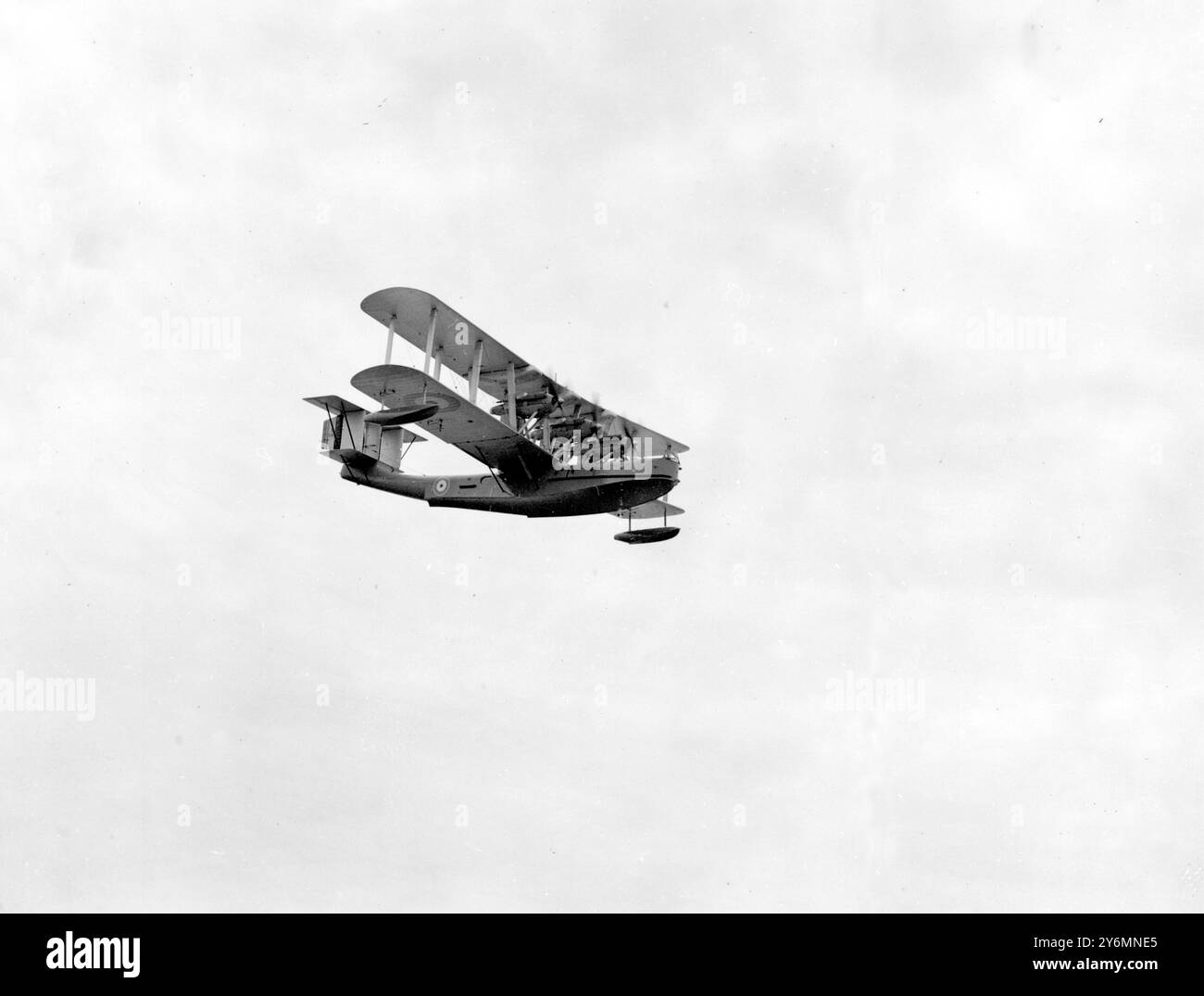 The new giant Blackburn flying boats (" Iris" III type) at the launch ...