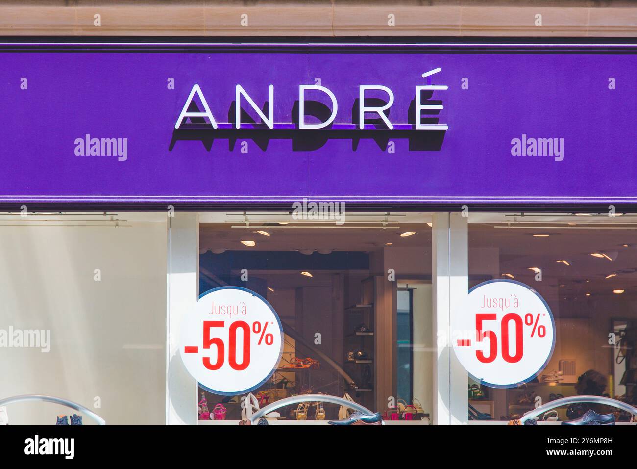 Andre logo hi-res stock photography and images - Alamy