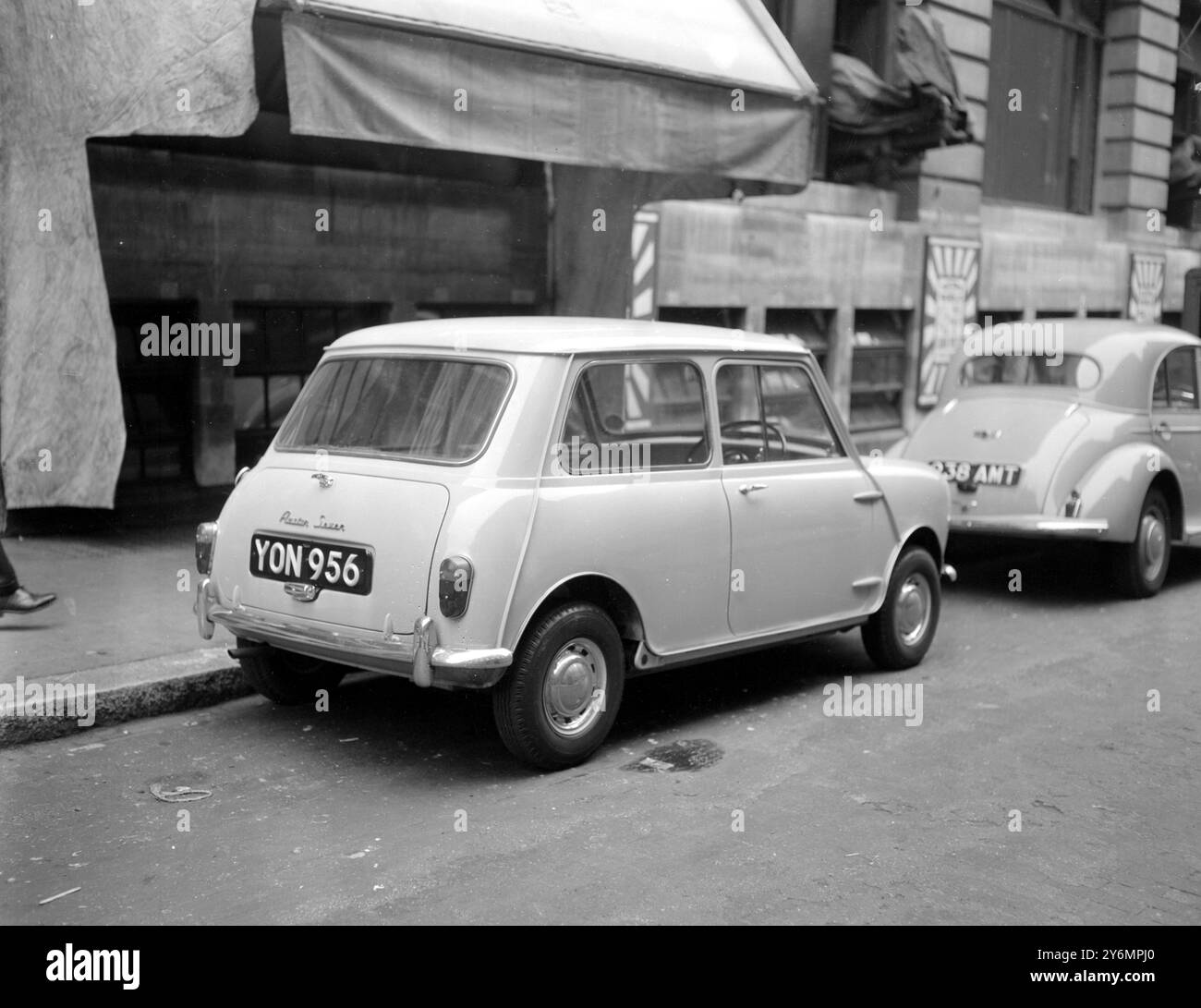 1959 mini hi-res stock photography and images - Alamy