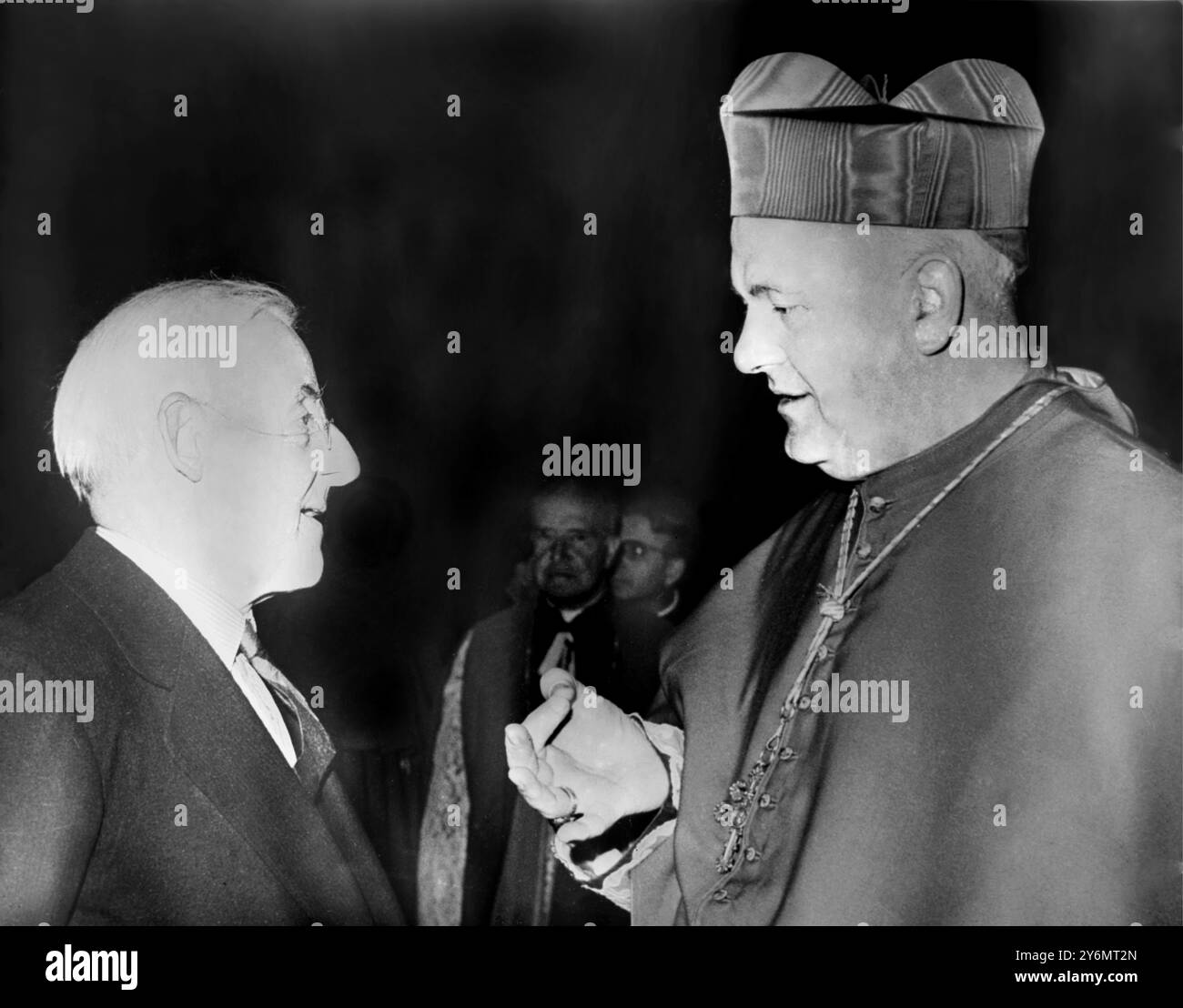 Vatican City: Irish Cardinal William Conway talks with Frank Duff ...