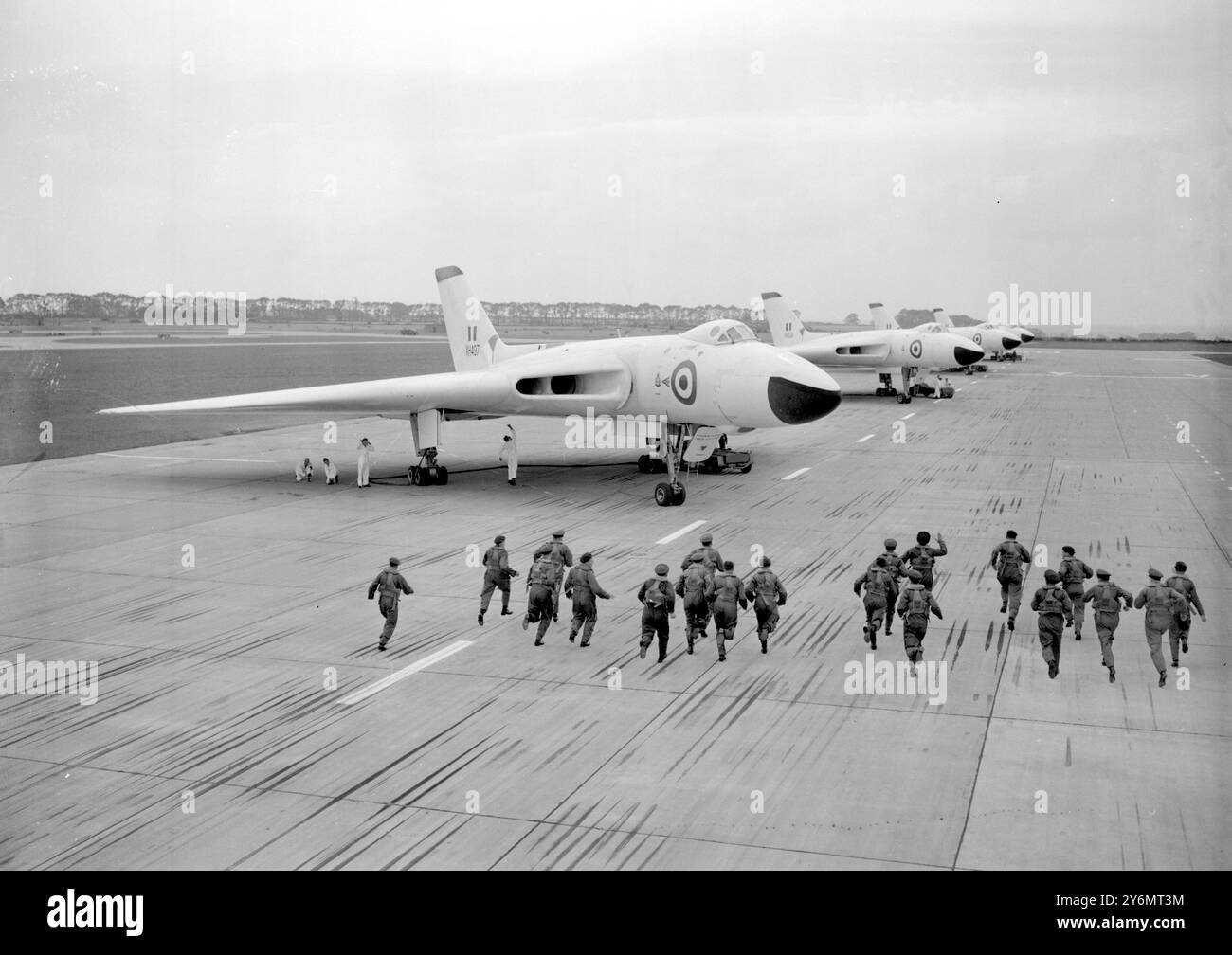 Scampton, Lincs. England: crew of a Vulcan V - Bomber Aircraft of ...