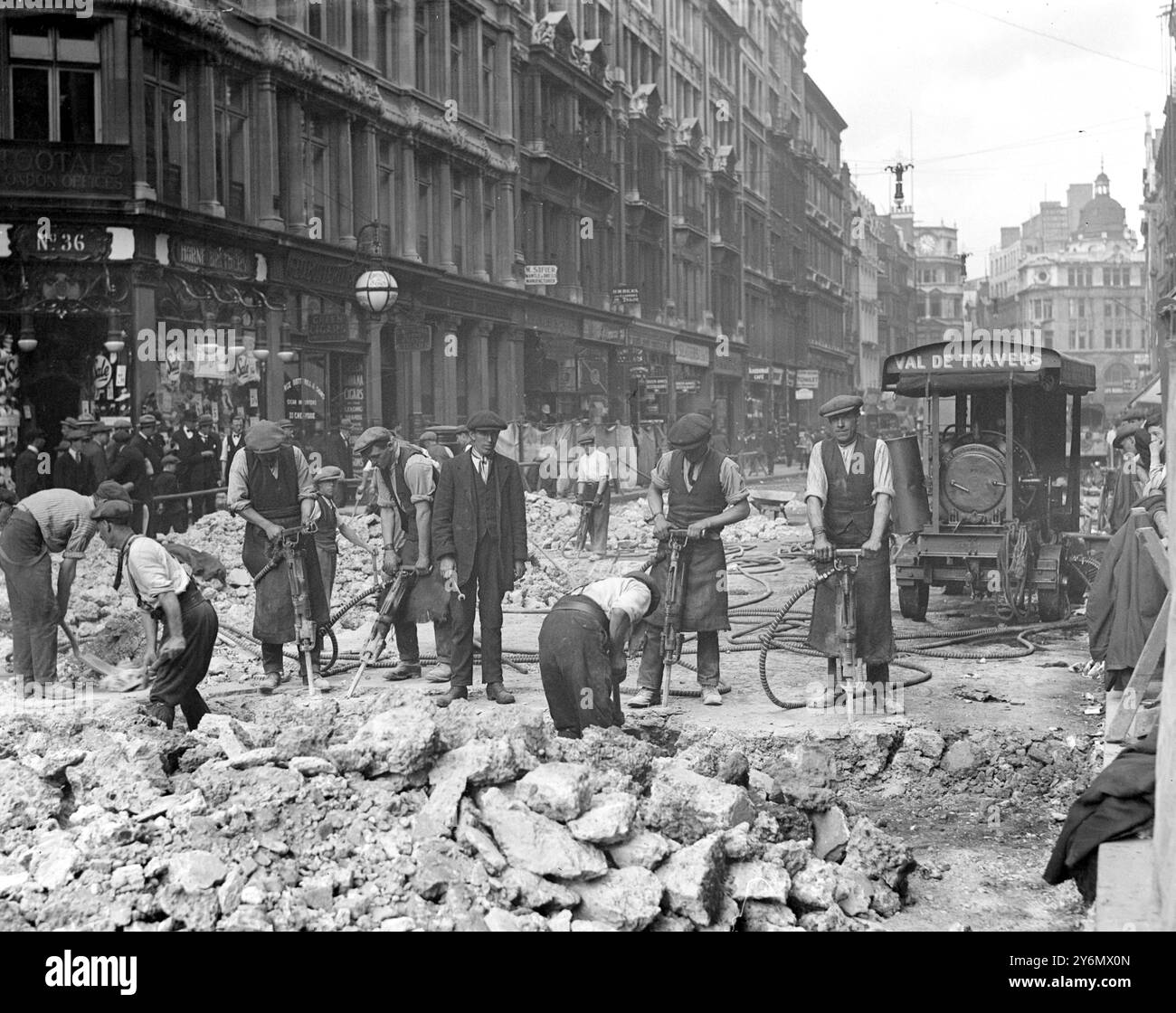 London cheapside hi-res stock photography and images - Alamy