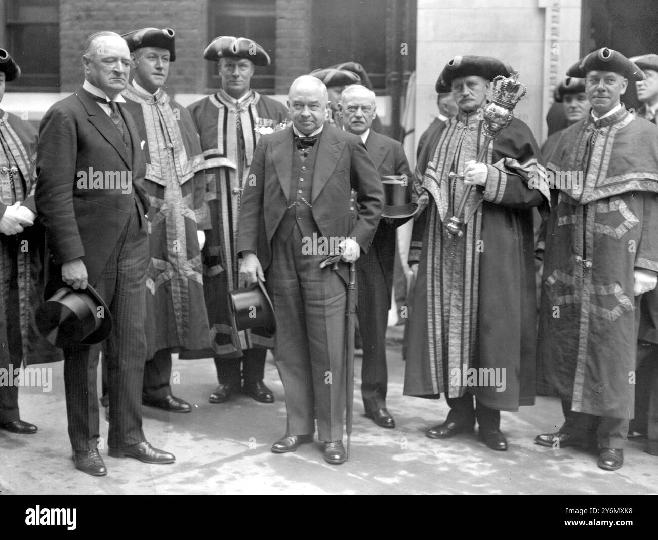Lord Hewart (Lord Chief Justice) opening the New Coroner's Court in ...