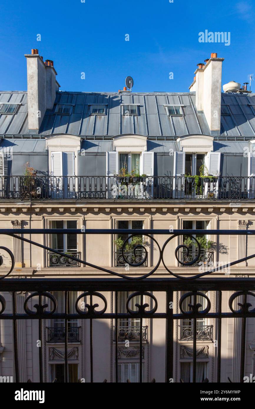 France, Paris, roofs of buildings, Haussmann style Stock Photo - Alamy