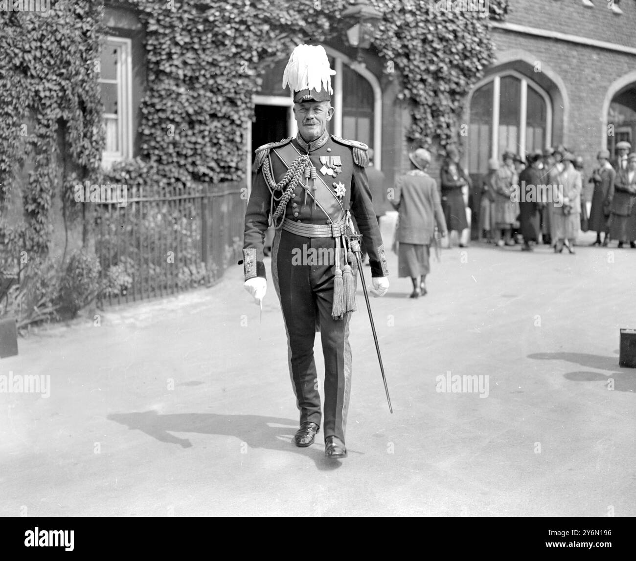 Inspection of the Yeomen of the Guard at St James Palace. Lord ...