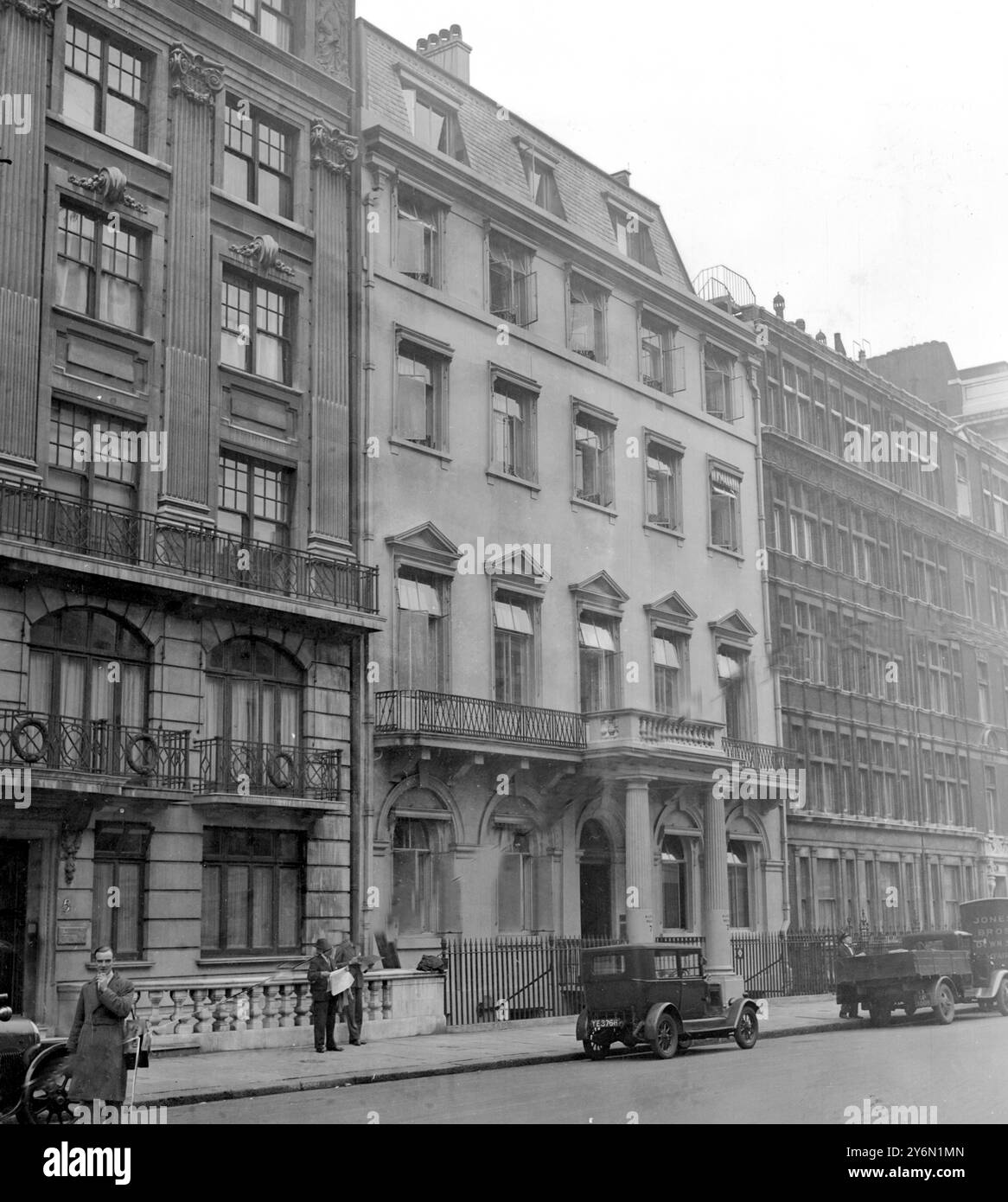 Almina countess of carnarvon hi-res stock photography and images - Alamy