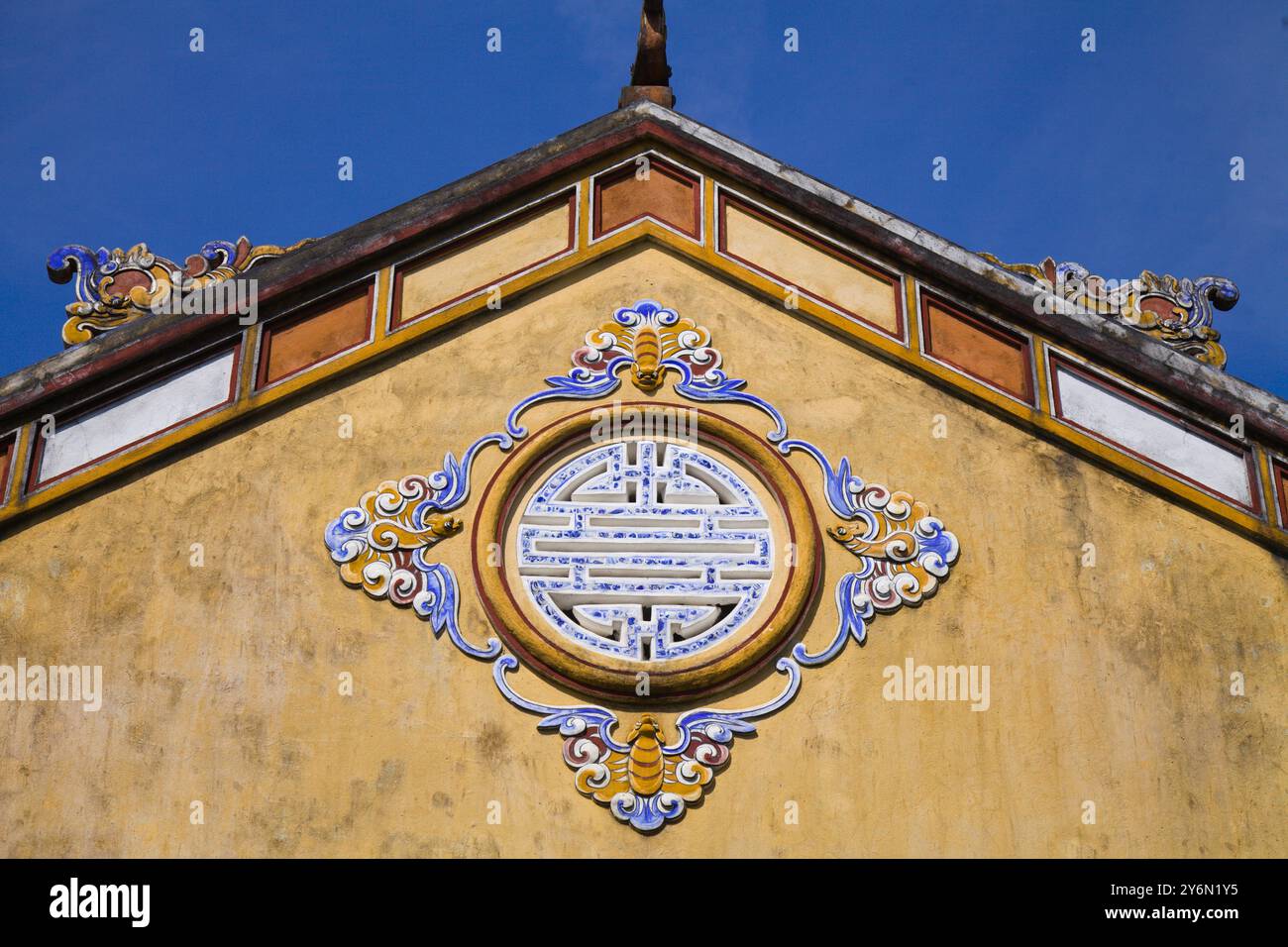 Vietnam, Hue, Citadel, Imperial City, window Stock Photo - Alamy