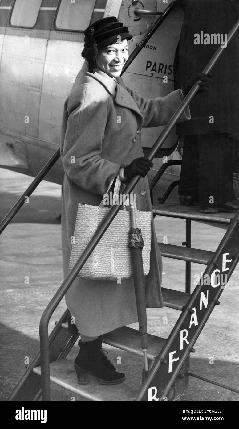 Jazz singer and actress Elizabeth Welch as she boards an Air France ...