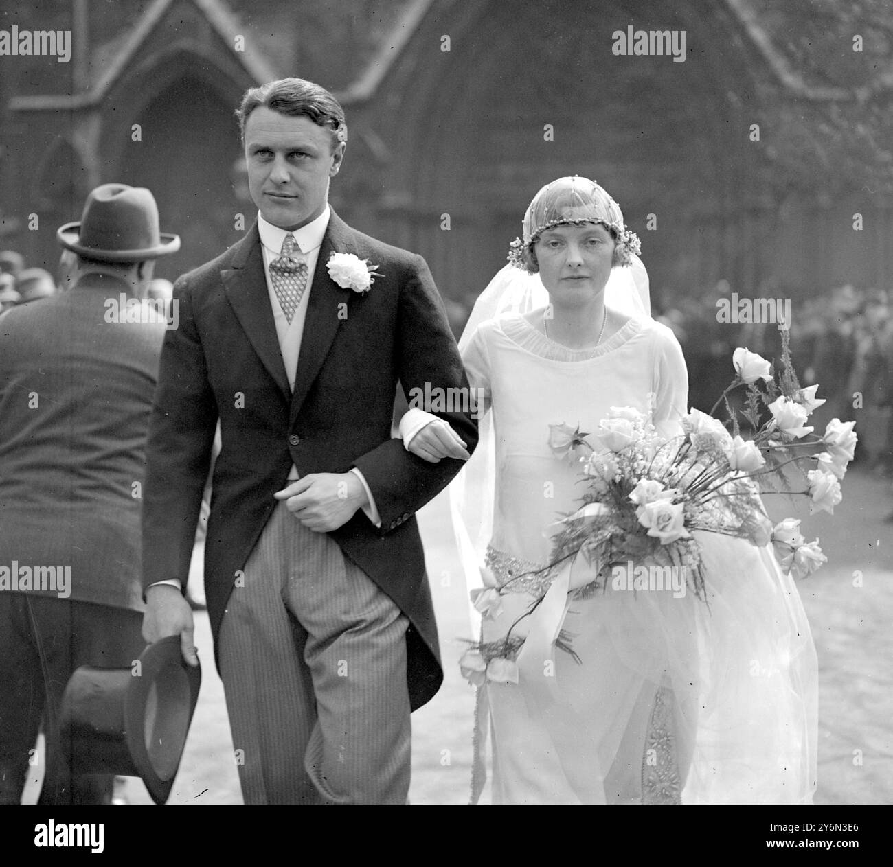Wedding of Lieut. Comm James Dugdale, R.N. and Miss Pamela Coventry at ...