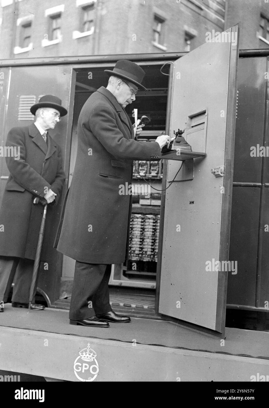 Major G.C. Tryon inaugurating the new mobile telephone exchange, King ...