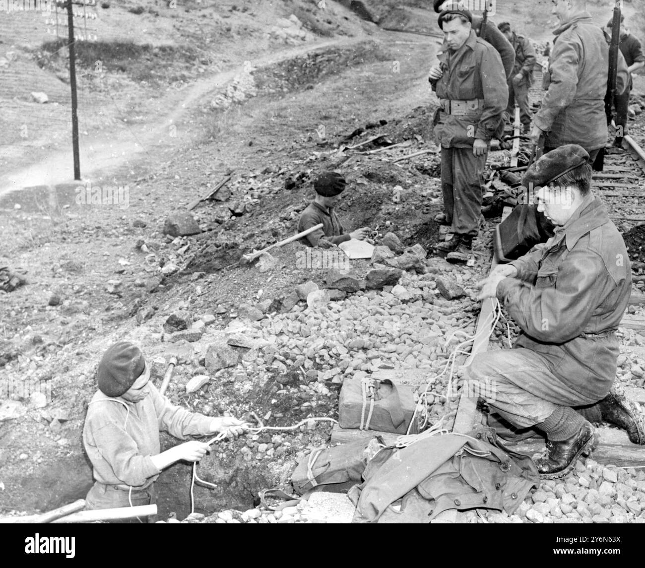 Korea: Commandos of the 41st Royal Marines plant demolition charges ...