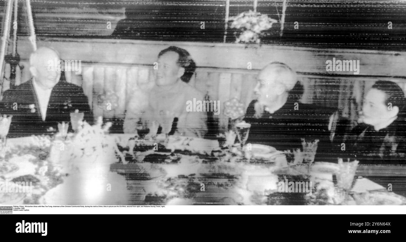 Peking, China : Khruschev dines with Mao Tse-Tung, chairman of the ...