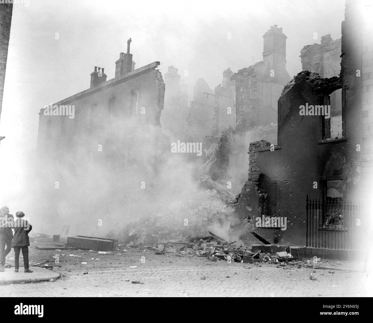 The capture of the Four Courts, Dublin. The Four Courts ablaze from end ...