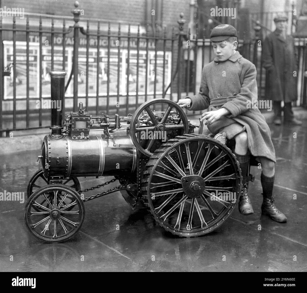 Brothers steam Black and White Stock Photos & Images - Alamy