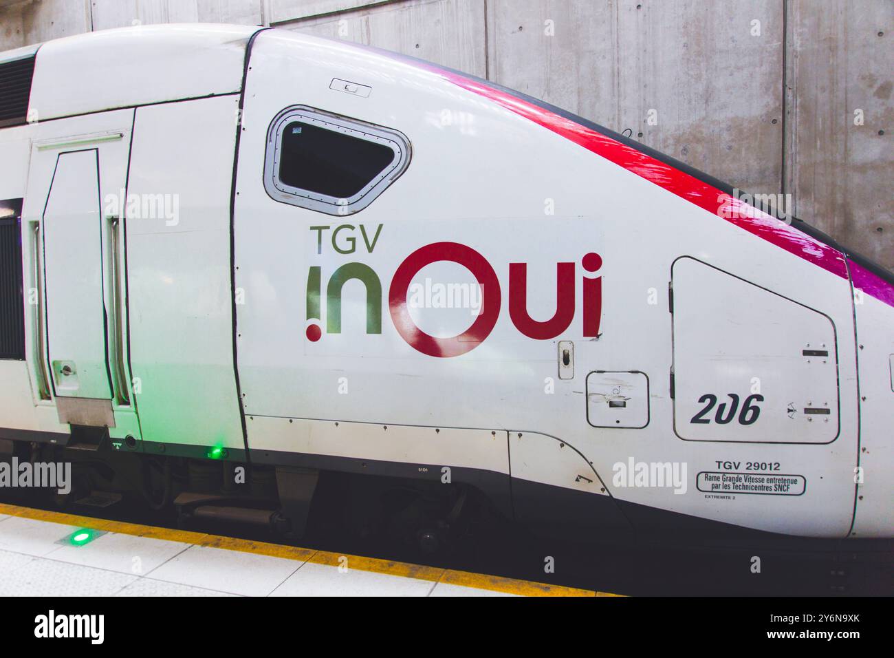 French tgv train hi-res stock photography and images - Alamy