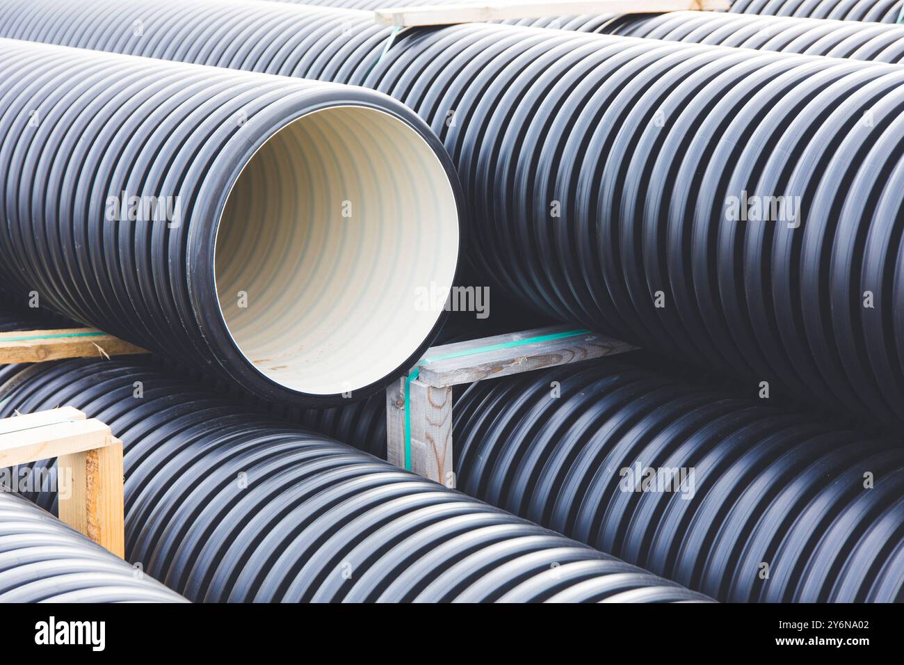 Stock corrugated pipe Outside smooth inside PE, polyethylene Stock ...