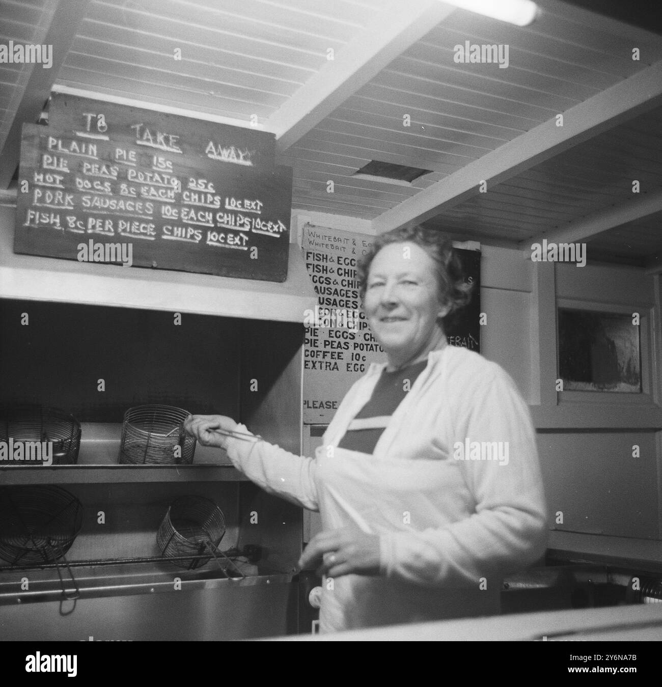 Hokitika's pie cart, 30 Sep, 1971. Charlie and Liz Fowler, proprietors ...